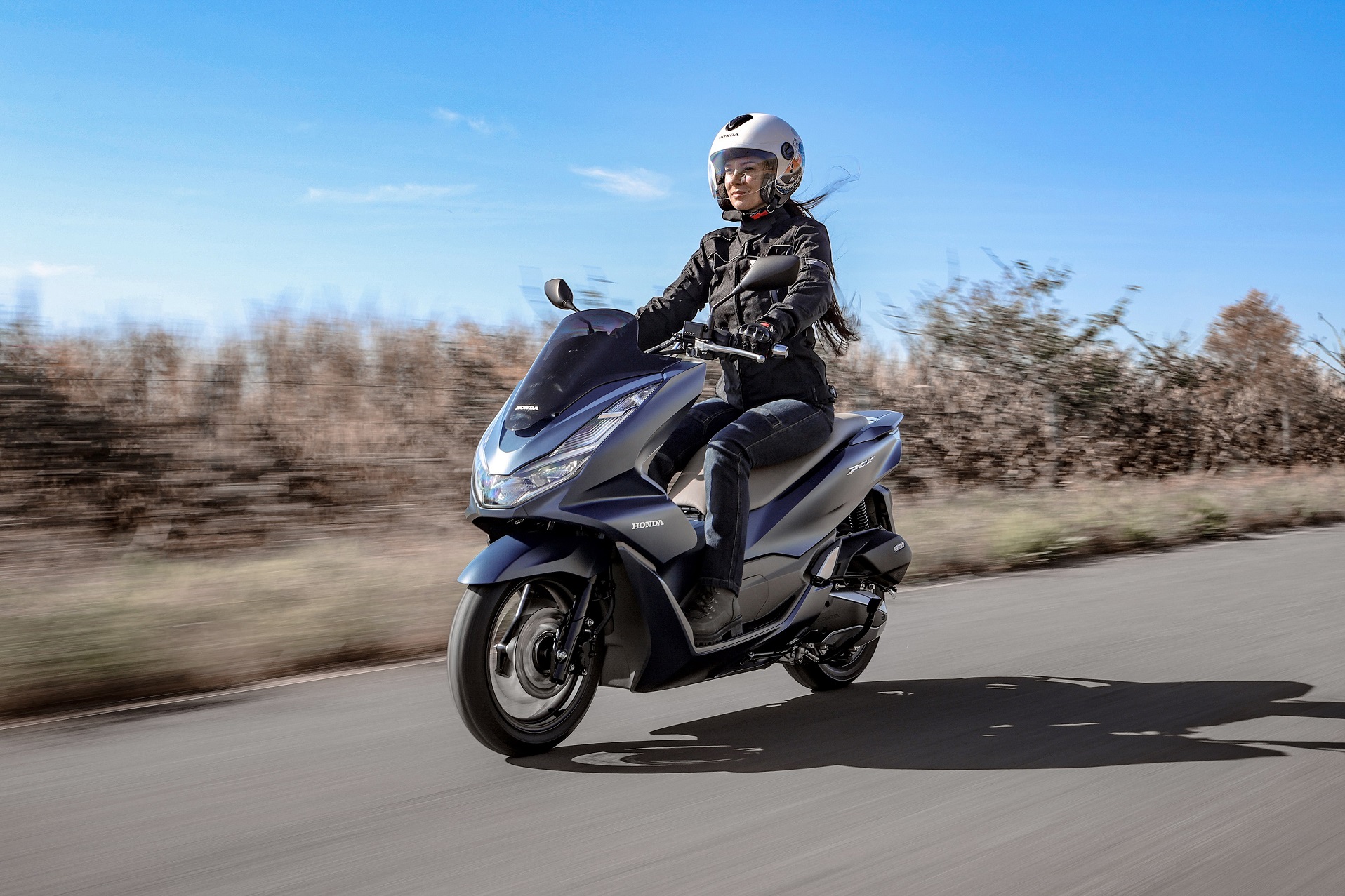 Honda PCX 160 2023: nova geração está mais forte - Vrum - Trendradars ...