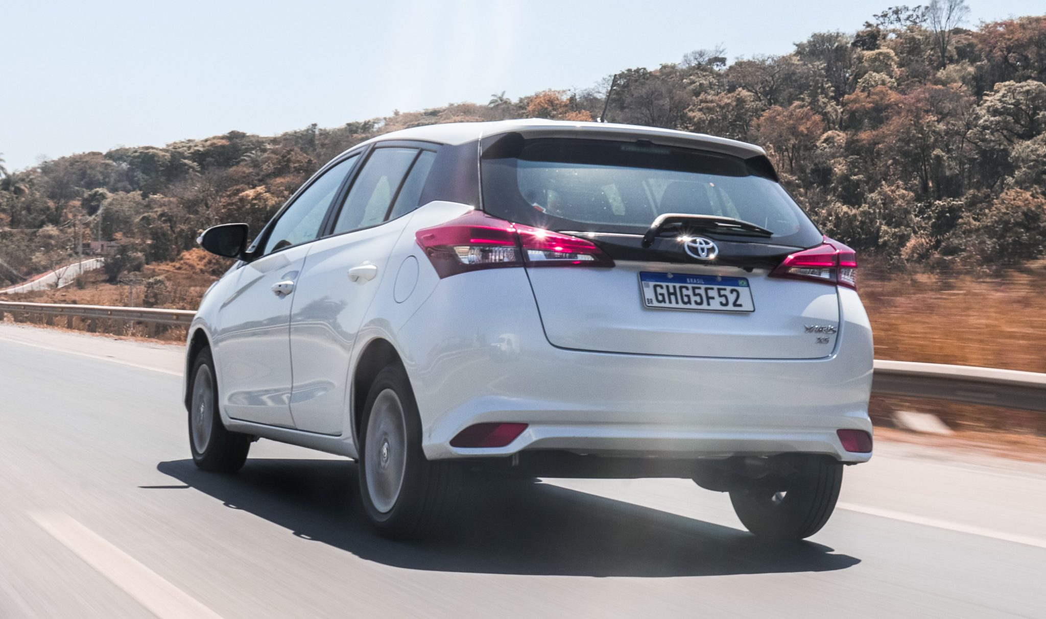 Toyota Yaris 2023 é a porta de entrada da Toyota; vale a pena?