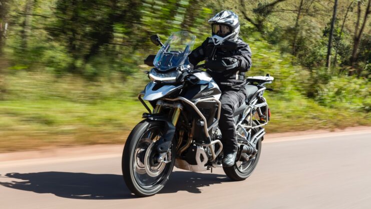 Triumph Tiger 1200: modelo desembarca com três novas versões