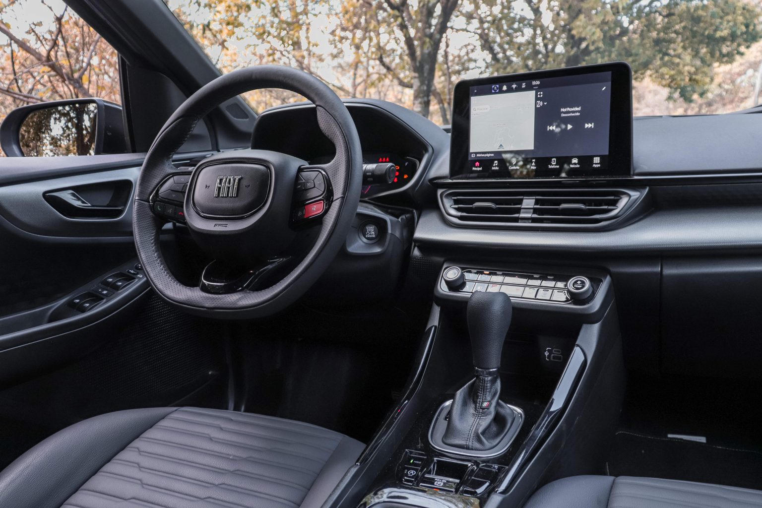 BMW X4: conheça o SUV cupê "sósia" do Fiat Fastback