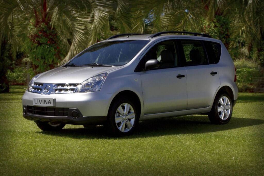 Nissan Livina: 10 motivos para querer ter uma na garagem - Vrum