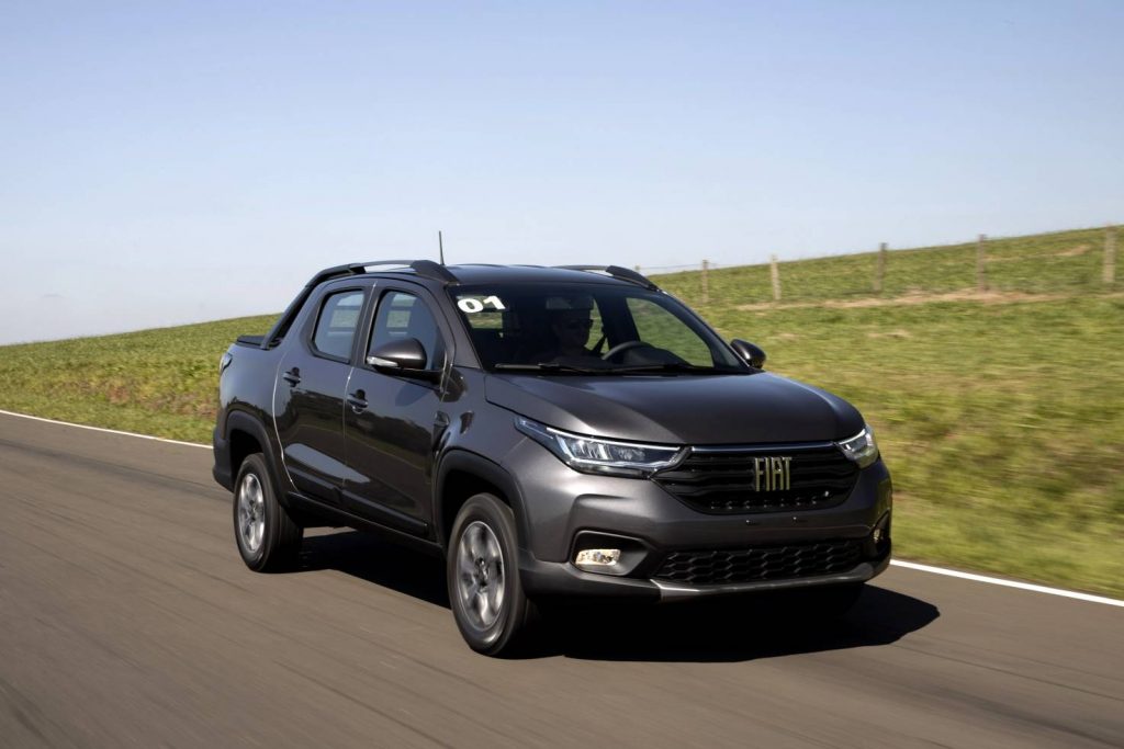 Fiat Strada retoma posto de carro mais vendido do Brasil - Vrum