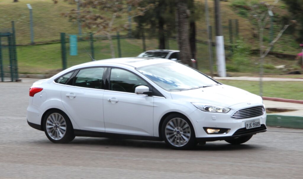 Ford Focus 2015: 10 detalhes pra saber antes de comprar o usado