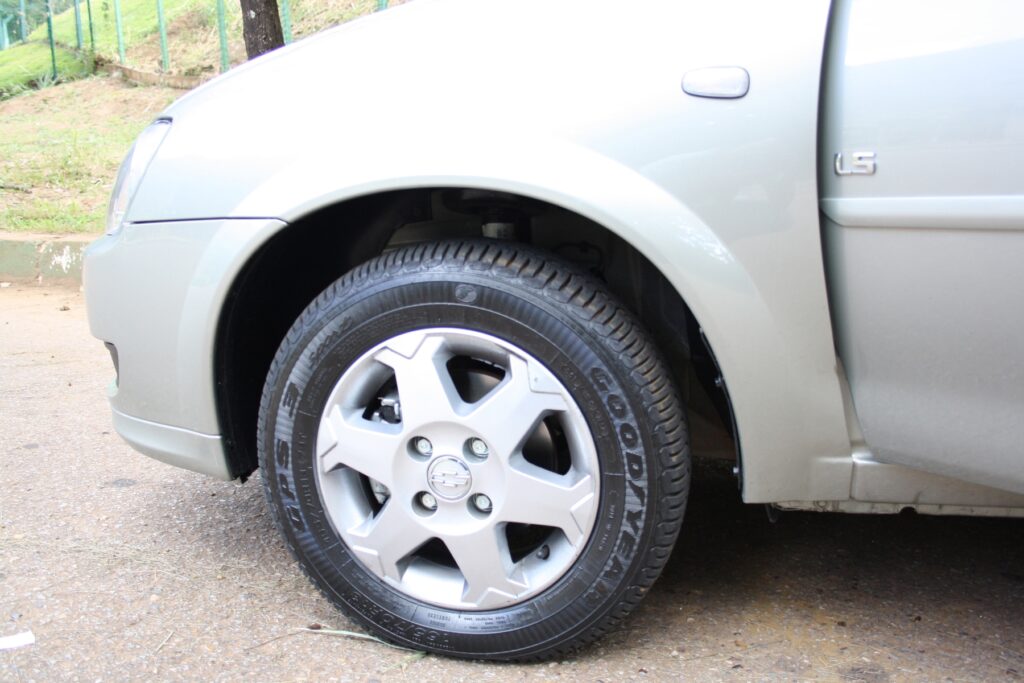 Chevrolet Classic: 10 fatos para quem procura um usado