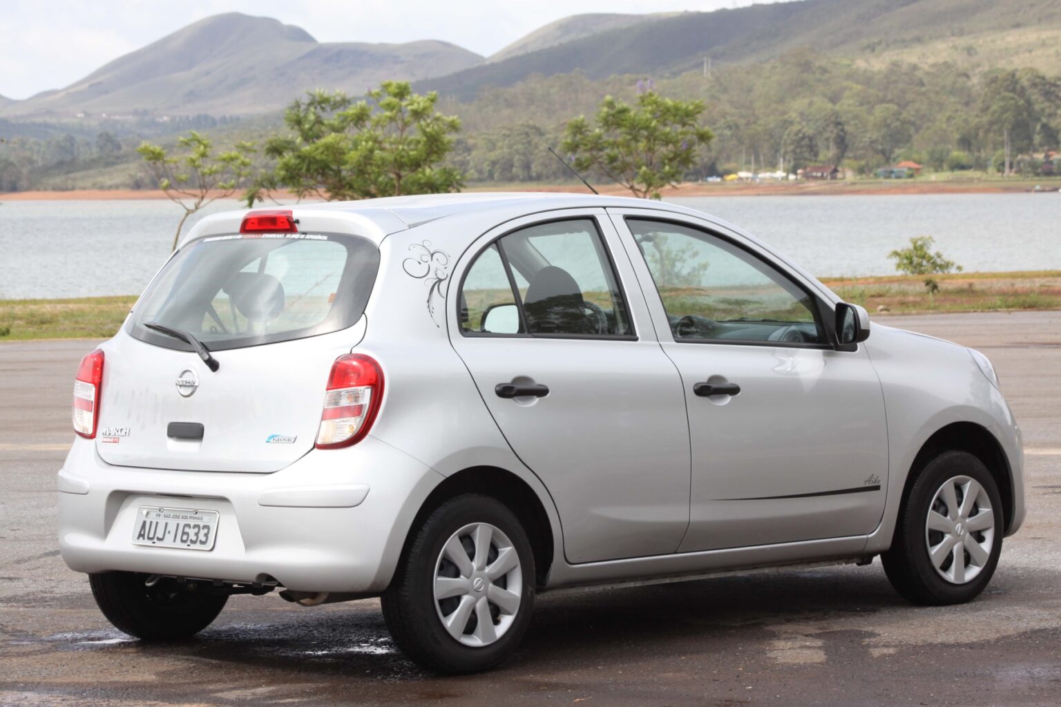 Nissan March: 10 fatos a saber antes da compra do usado - Vrum